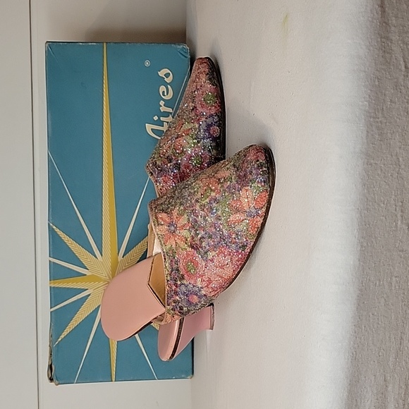 nite-aires | Shoes | Rare Vintage Nightaires 55m Pink Glitter Slippers ...
